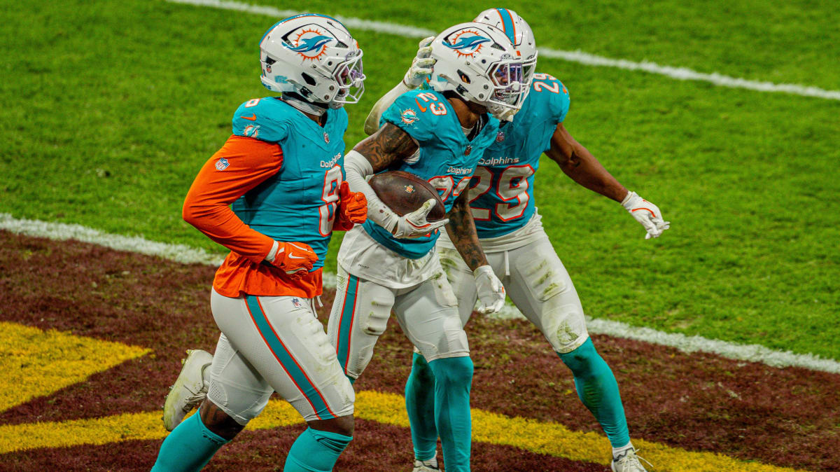 NFL: "Er kann nicht werfen": Jones kündigt Interception an - und jubelt ...